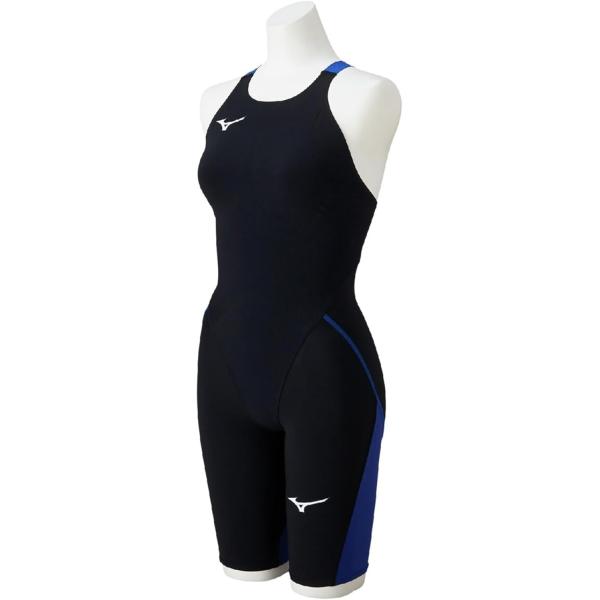 【WORLD AQUATICS承認済】GX・SONIC LITE布帛縫製のレース水着です。フラットスイムテクノロジー搭載：布帛縫製レース水着、GX・SONIC LITEシリーズ。ソリッドな無地カラーを組み合わせたデザインです。●本体に水中で...