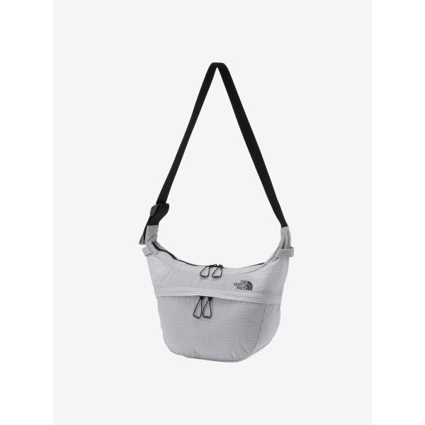 日常の手回り品にアクセスしやすい二層構造のショルダーバッグ・テクニカルパックのパッキング方法から着想を得た「Menow（メノウ）」コレクション・上部と下部にコンパートメントをもつ二層構造・気軽なお出かけの荷物に対応する容量8L・タイトに背負...