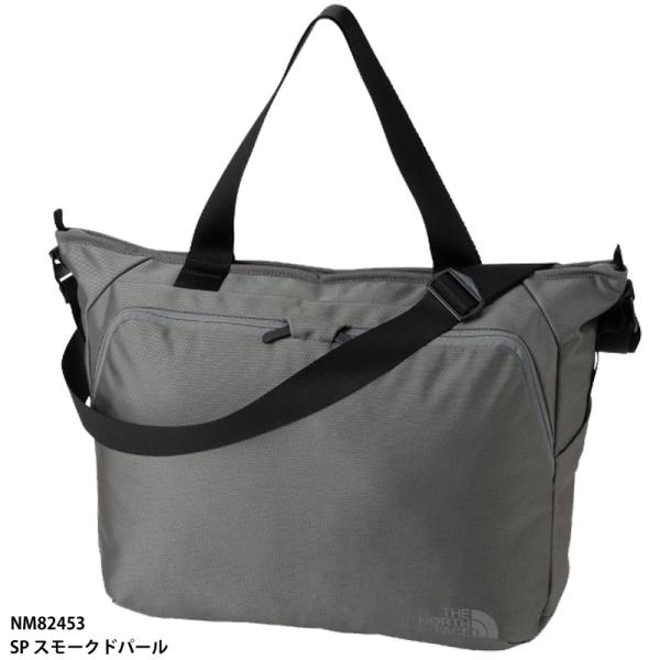 日常のガジェットをスマートに収納できデイリーユースで使いやすいトートバッグです。素材には、ハードユースにも耐えられる1050デニールのリサイクルコーデュラバリスティックナイロンを一部採用。日常使いからビジネスまで幅広いシーンで使用できるよう...