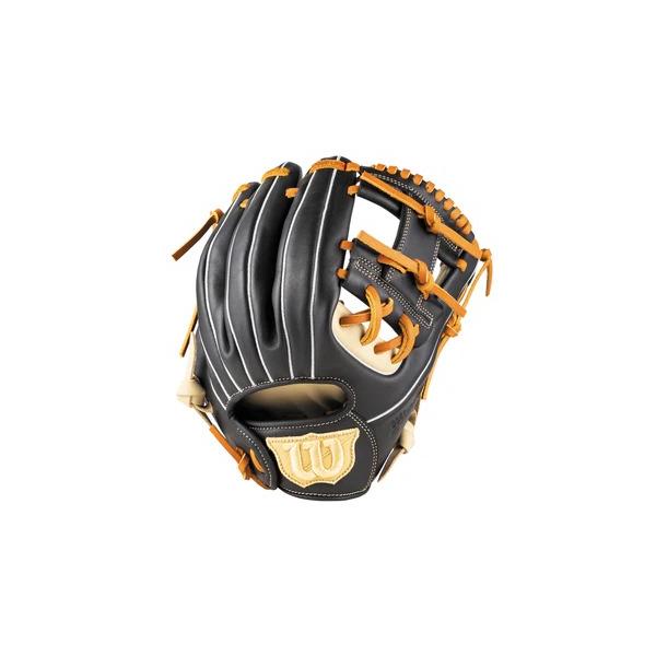 ソフトボール用BEARに待望のDUAL登場！手の小さな選手にもフィットする手入れ感。しっかり捕球できるデュアルテクノロジーを採用。●右投げ用●表革素材 :スムースレザー●裏革素材 : 共革●特徴：親指パッド、小指２本入れ推奨※製品改良の為、...