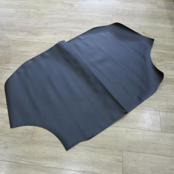 ケーターハム トノカバー カーボンビニール RHD用 ／ CATERHAM S3 1985年以降用TONNEAU COVER. RHD. LC Live/De-Dion. S3 1985-on Carbon Vinyl品番：30V164A車...