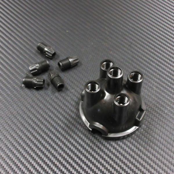 インターモーター ディストリビューターキャップ スクリューインタイプLUCAS 23D/25D用のデスキャップです品番：44130LUCAS DDB105 互換性あり※箱に傷みがあるものがあります　ご了承ください