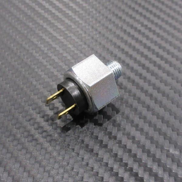 油圧式 ブレーキライトスイッチBRAKE LIGHT SWITCH. Hydraulicネジサイズ： 3/8" UNF適応車：ロータス ヨーロッパ、エラン、ケーターハム品番：X036J6017Z（≒5161-B）■同時交換推奨品「銅ワッシャ...