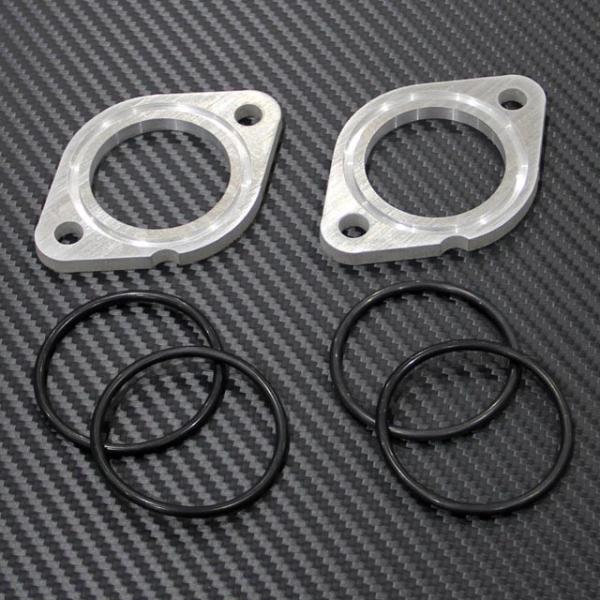 WEBER 45DCOEやDELLORT 45DHLA用のキャブレター取付インシュレーターセット。アルミプレートとO-リングでキャブレターをフローティングマウントし、マニホールドからの熱や振動を伝えにくくします。プラスチックのタイプよりも耐...