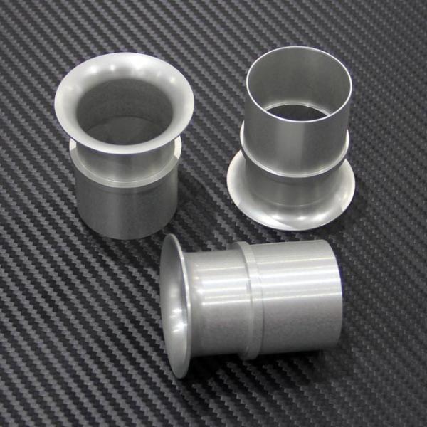 No.18。40DCOEキャブレターのベンチュリーの間に差し込まれるスリーブタイプのアルミ製軽量エアファンネルです。価格は1個です。AH4026