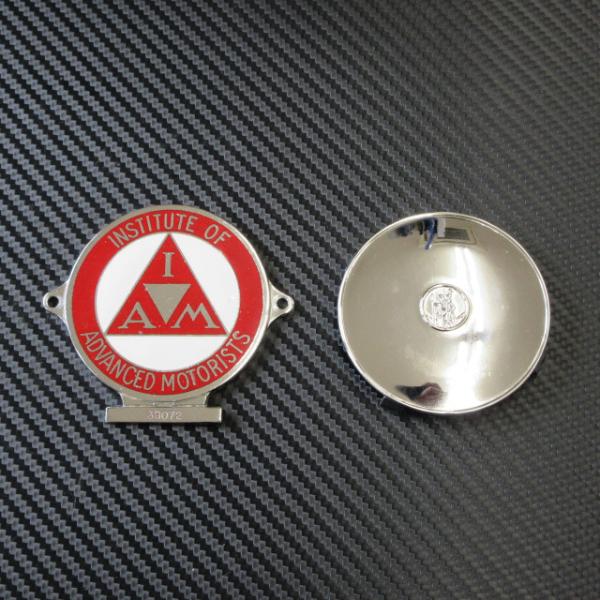 IAM Institute of Advanced Motorists 38072 カーバッジ サイド カバー付きIAM Institute of Advanced Motorists CAR BADGE英国IAMのエナメルカーバッジSt....
