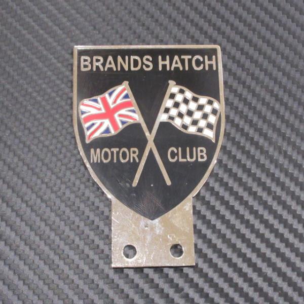 NOSBRANDS HATCH MOTOR CLUB カーバッジブランズハッチモータークラブのカーバッジ未使用ですが傷がありますサイズ(mm)：112*67*2※経年につき傷等あります　ご了承ください