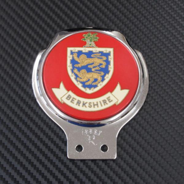 BERKSHIRE カーバッジ RENAMEL製 ヴィンテージ英国レナメル製のヴィンテージカーバッジバークシャーの古い紋章が描かれていますイングランドでも最も古い州の一つであるバークシャーはイギリス南東部に位置していますウィンザー城を構える...