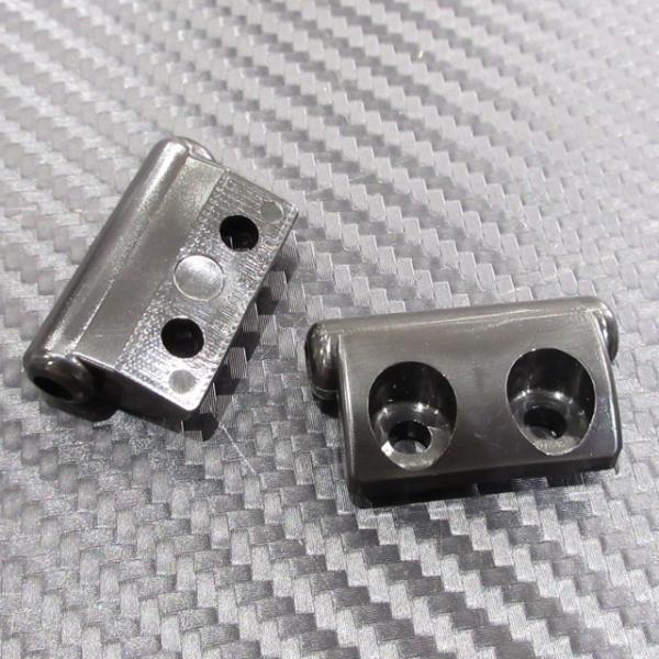 サイドスクリーン ヒンジSIDESCREEN HINGE CATERHAMケータハムのサイドスクリーン用ドアヒンジです品番：76225※表示は1個の価格です※ネコポス対応商品