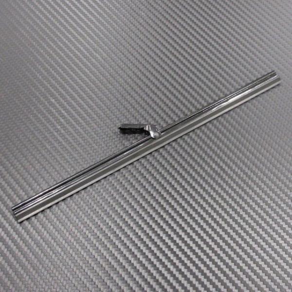 ケータハム 純正 ワイパーブレード スチール ブラックCATERHAM WIPER BLADE STEEL Blackケーターハム用のステンレス製ワイパーブレード必要であれば切れの良いニッパー等でカットしてご使用くださいモーガンにも使用でき...