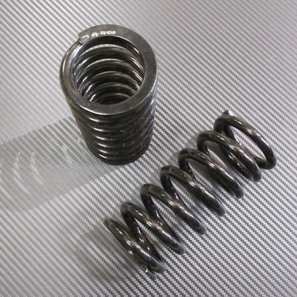 コイルスプリング ID:2.25in L:7in 400lb/in(7.14319kg/mm)Coil Springサイズ内径2.25インチ*長さ7インチ*硬さ400ポンド/インチ価格は1本の価格となります。