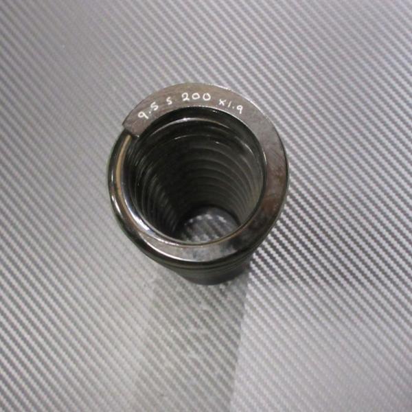 コイルスプリング ID:1.9in L:9.5in 200lb/in(3.57159Kg/mm)Coil Springサイズ内径1.9インチ(約48mm)*長さ9.5インチ*硬さ200ポンド/インチカラー：ブラックつやあり・つやなし価格は1...