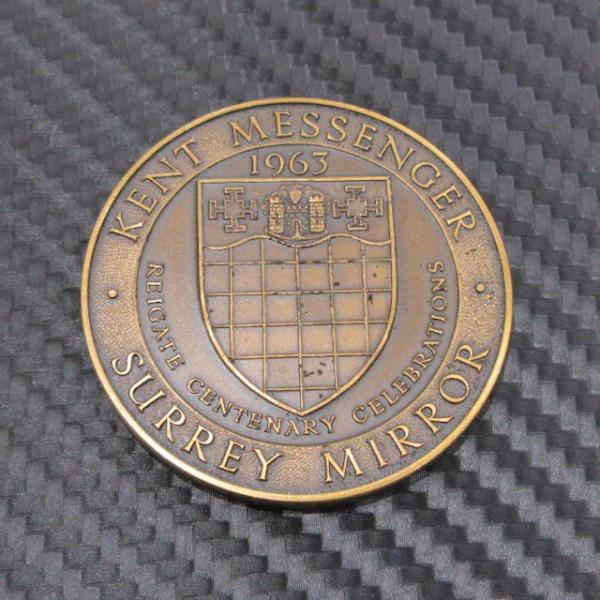 ヴィンテージ メダル サリー・ミラー 1963 KENT MESSENGERKENT MESSENGER SURREY MIRROR REIGATE CENTENARY CELEBRATONS MEDALサイズ（mm）：直径50、厚み4※経...