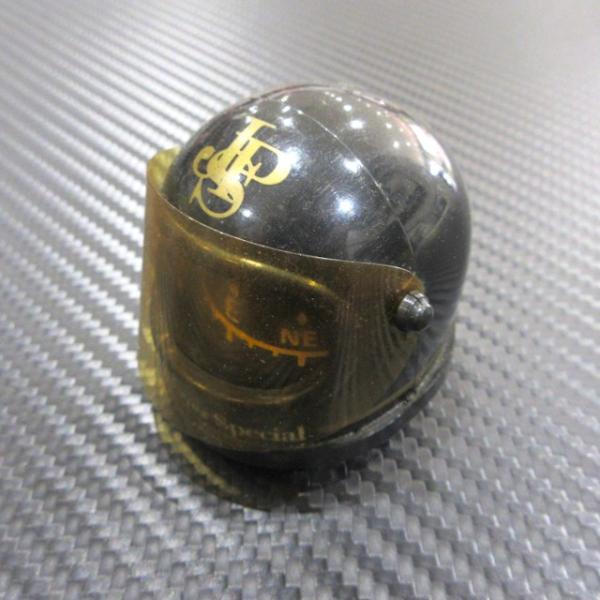 JPS ヘルメット型コンパスJhon Player Special Compass needleサイズ(mm)：53*48*50経年により擦り傷などの傷みがあります裏面の両面テープは劣化のため使用できませんご了承ください