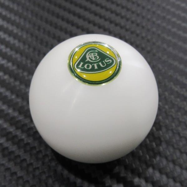 JAE ジュラコン シフトノブ バッジ付きJAE DURACON SHIFT KNOB White Roundサイズ(mm):直径42ネジサイズ:M10-1.5