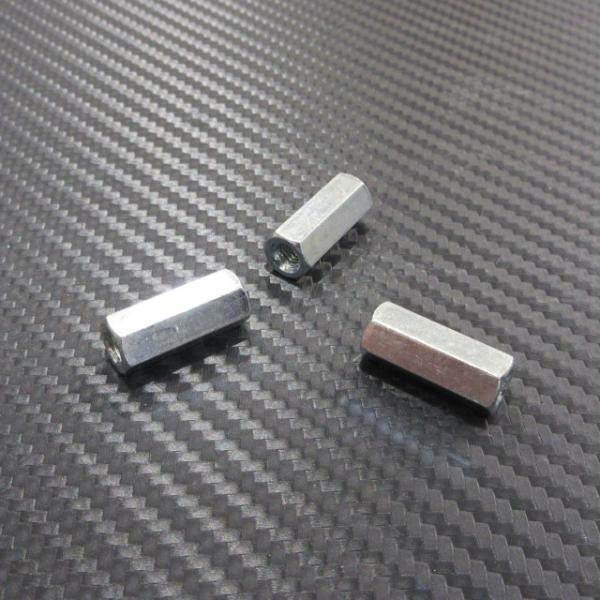 ロータス純正 プラグカバー ヘキサゴンナットLOTUS Hexagonal Bar, M6x25, plug cover to head車種：LOTUS ELISE,EXIGEのトヨタ2ZZエンジン用サイズ：M6x25品番：A120W675...