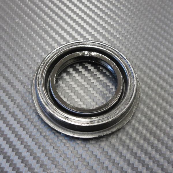 ドライブシャフト オイルシール RH B-TYPE ／ ローバーKシリーズエンジン用OIL SEAL.DRIVESHAFT R/H B-TYPE車種：ロータス ローバーKシリーズエンジン用品番：A111F6030Sサイズ（mm)：外径69※...