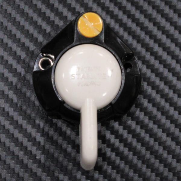 インジケータースイッチIndicator Switch英国製のインジケータースイッチNEW OLD STOCKベース部分サイズ(mm)：内側 41*41、外側 51*50全体サイズ(mm):72*50*32若干の汚れや傷がありますご了承ください