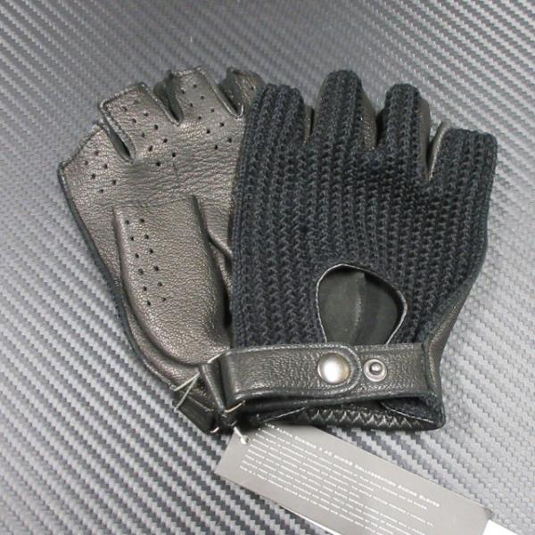 メッシュ ハーフフィンガー ドライビング グローブ /レザー ブラックDRIVING GLOVES - HALF BASIC　BLACK夏のドライビング＆ライディングのために設計された通気性のよいグローブ。掌部は天然シープスキン、甲部はメッ...