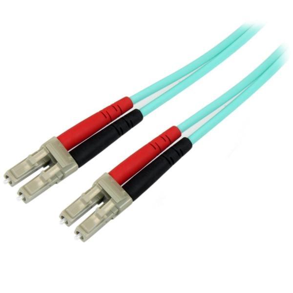 OM4準拠光ファイバケーブル。40および100ギガビットネットワークで40GBase-SR4/100GBase-SR10/SFP+/QSFP+トランシーバを接続します。VCSEL(Vertical Cavity Surface Emitti...