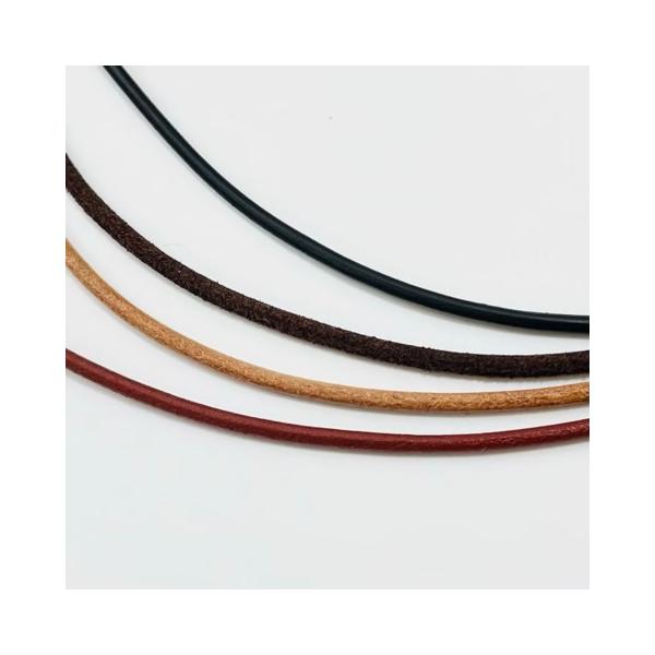 ♪♪♪プチプラなのでポイント消化にもおすすめ♪♪♪---------------------------------------2.5ミリハンドメイド　手作り　材料　１メートル単位の販売皮紐には製造上の都合でつなぎめがありますが１メートル以...