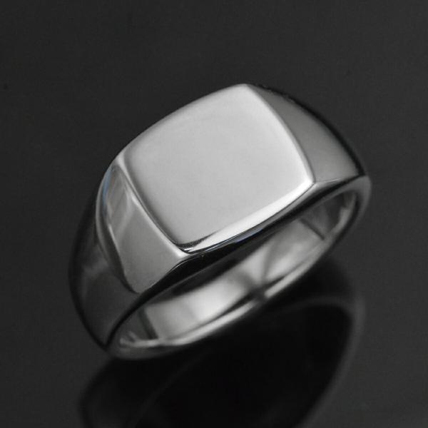 ●商品番号:CTC00179-PT●使用貴金属:Pt900(プラチナ900)●総重量:約12g（サイズにより上下致します）●サイズ:最大幅 約9.4mm 最小幅 約3.0mm 厚み リング上部:約2.2mm 下部:約1.2mm●付属品:品質...