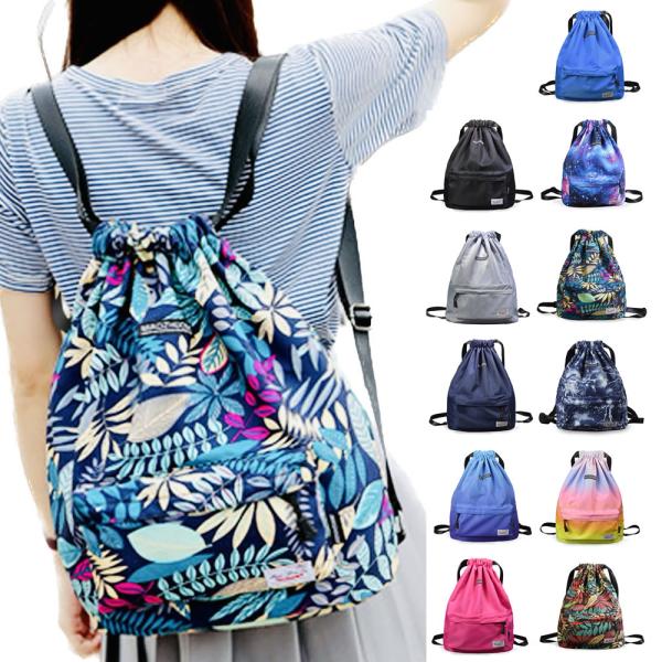 仕様サイズ：約42×32×15cm前面ポケット：24×14cm重量：約290g素材：オックスフォード外側：フロントポケット（ファスナー式）×1　　サイドポケット（ファスナー式）×1内側：オープンポケット×2　　ボトルホルダー×1　　ファスナ...