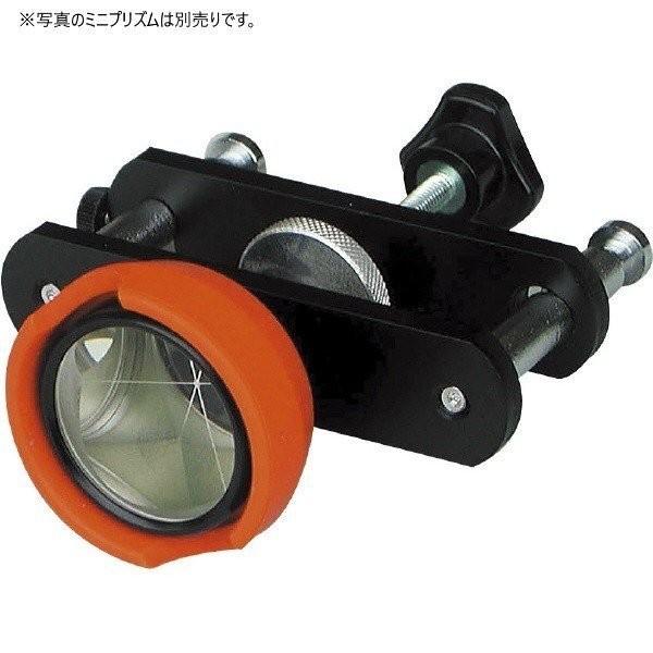 ●簡単にスタッフに装着可能。高さが必要な時に。●スタッフ、ポール、ロッドなどの中心線上にプリズムを取り付けられます。※厚み補正が必要です。（取付可能サイズ：W70×t35mm以内）●TSミニプリズムのみ使用できます。[仕様]型式：PC-01...