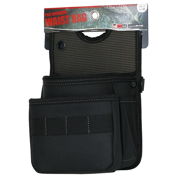 ●前面の引っ掛ける部分で、フックやホルダー等を用いて小物やアクセサリー装着可能●立体構造で出し入れしやすい●底穴付き●主要生地は２パターンのブラックでデザイン◎[仕様]サイズ：高さ230×幅150×奥行120mm主要生地素材：ポリエステル600D