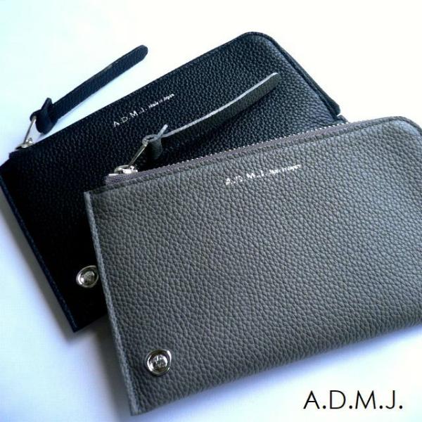 A.D.M.J./エーディーエムジェイ日本のレザーブランドMADE IN JAPAN（日本製）　【サイズ】 　1sz　開口:ファスナー　外側:ファスナーポケット　内側:メイン1室、カード収納2枚分　サイズ:W18×H10cm　重さ:約110...