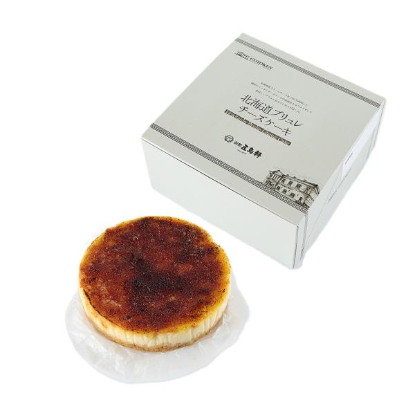五島軒 北海道ブリュレチーズケーキ、送料無料（北海道、沖縄1100円。離島配送不可）です。個数は1個（単品）、2個セットからお選びいただけます（個数により価格は異なります）。函館の老舗「五島軒」が贈る、北海道産クリームチーズを贅沢に使用した...