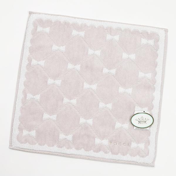 新品　トッカ　タオルハンカチ　TOC6439商品のサイズ実測サイズ：２８cm×２８cm実測サイズの多少の誤差はご容赦ください。商品の紹介素材：綿１００％カラー：グレージュ系トッカのタオルハンカチです。スリット糸を使用したブランドロゴの刺繍が...