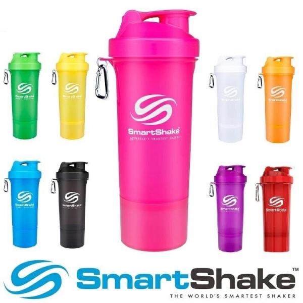 マイプロテインのスリムシェイカーと同じモデルで車のドリンクホルダーにも納まるスリムなサイズです。プロテインやサプリの持ち運びに便利な収納カップ/容器つき。【商品説明】メーカー：SmartShake（スマートシェイク）商品名：スリムシェイカー...