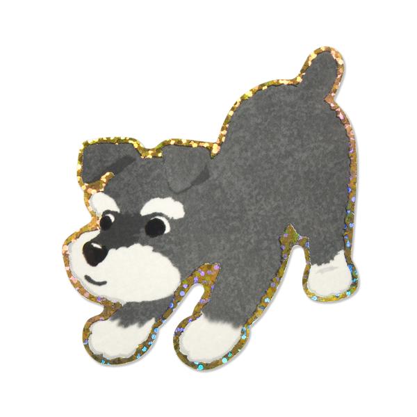 長い口ひげと眉毛がチャームポイントのミニュチュア・シュナウザーです。陽気で活発な性格から、愛嬌のあるポーズの絵柄です。目にはさりげなく、フォルムの周りには細くホログラムが光り、大人も使えるデザインにしました。耐水・耐光でいろいろなものに貼り...