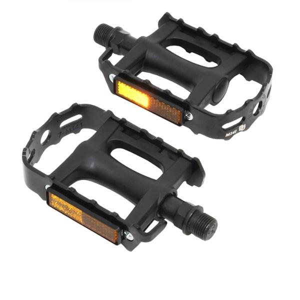 素材：アルミニウム、樹脂重量：246gサイズ：105.3mm×63mm×24mm特徴・樹脂＆アルミ素材でリーズナブルな価格帯を実現した従来の「M141」に“DUシステム”を搭載し、更にコストパフォーマンスをアップ・“DUシステム”は二つのポ...