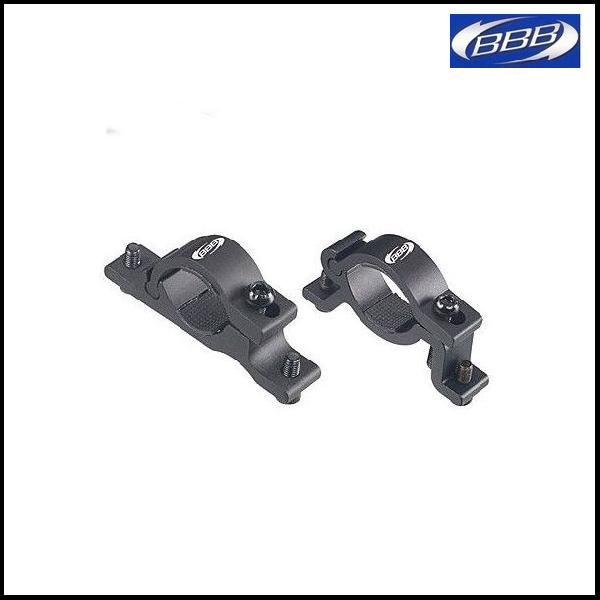 ・多目的なハンドルバーに取り付けるアディショナルクランプ。・ボトルケージやバッグなどを取り付けられます。●カラー：ブラック●参考重量：56g●クランプ径：22.2-25.4mm、25.4-31.8mm※この商品は、お取り寄せ商品となります。...