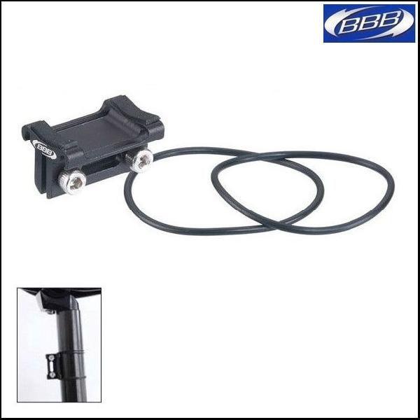 カラー：ブラック参考重量：10g・レースで使用するナンバープレートをシートポストに取り付けるためのアダプター。・従来のわずらわしい方法を解決したシンプルな方式。・自動的にプレートに孔を明ける特殊なボトル。・ラバーストラップで簡単にシートポス...