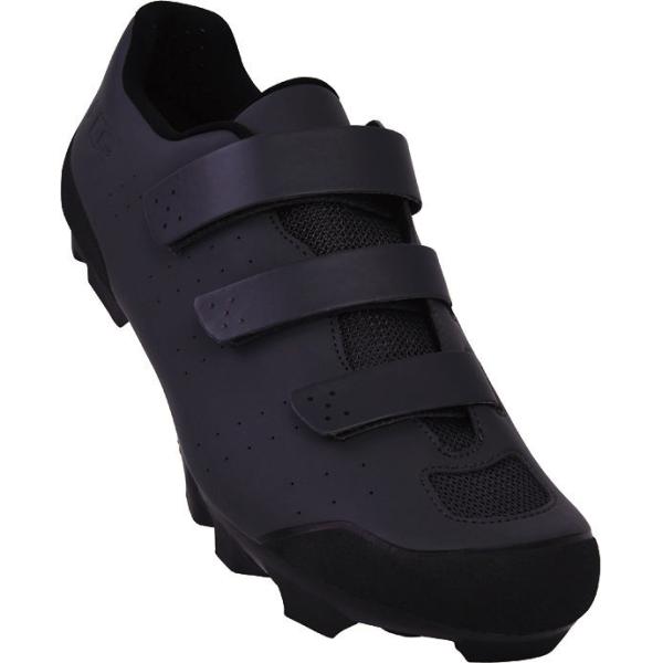 サイクリングシューズ着用が初めての人でも、硬すぎず快適性の高いグラスファイバーインジェクション・ナイロンソール。M250 エントリーレベルアウトソールが高いパフォーマンスと耐久性を発揮。より多くの人が最高のフィット感を得られるよう作られた幅...