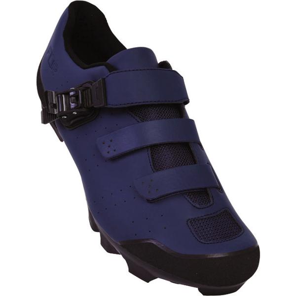 サイクリングシューズ着用が初めての人でも、硬すぎず快適性の高いグラスファイバーインジェクション・ナイロンソール。M250 エントリーレベルアウトソールが高いパフォーマンスと耐久性を発揮。より多くの人が最高のフィット感を得られるよう作られた幅...