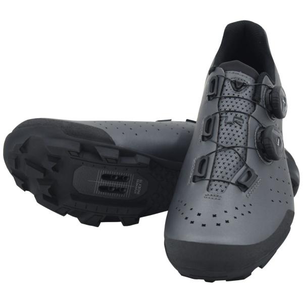 “すべて”に妥協しない最高峰SPDシューズ。M600アウトソールにより歩行性能が大幅に向上したフラッグシップモデル幅広甲高に対応するAsianFit形状「エリートラスト」ライダーのパワーをダイレクトに伝達する高効率フルカーボンと柔軟性に優れ...