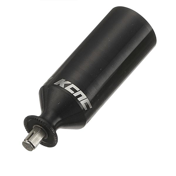 ライトアダプター　クイックリリース/スルーアクスル兼用対応：6mmの六角穴を持つスルーアクスル材質：6061アルミニウム合金全長：70mm（取り付け部の突起を除く）直径：25.4mm参考重量：26g●6mmの六角穴を持つスルーアクスルに装着...