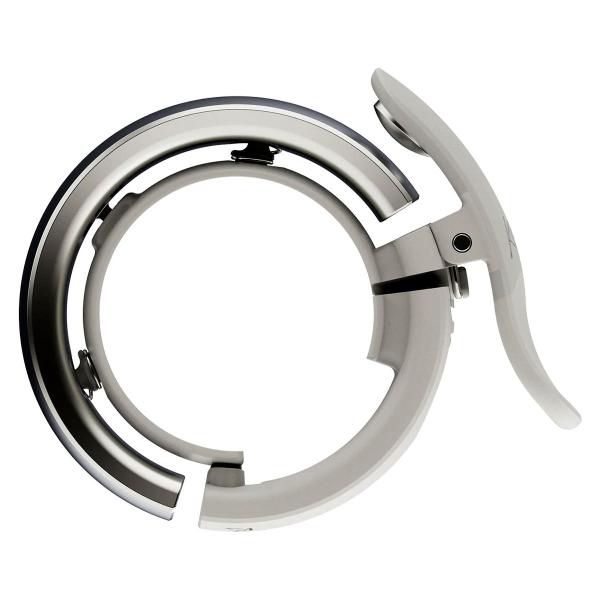 140年変わらなかったベルの常識を覆した”Oi”の登場から9年より美しく、均一な音と耐久性がアップした新モデル登場自転車のベルとして140年釣鐘式のベルの形状が開発されてから2000年余これまでのベルの形状を刷新した『Oi」Oi Prima...