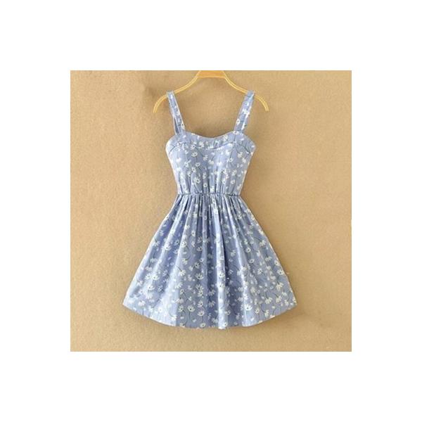 海外輸入品（ノーブランド品）を取り扱っています。