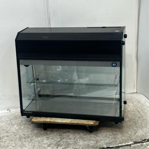 ■管理番号：4400000126267■メーカー：ホシザキ■型番：KD-90D1■電源：単相100V■周波数：50/60Hz■消費電力：170/165W■温度帯：冷蔵：5〜15℃■内容量：冷蔵：120L■外形寸法：W932 x D390x ...