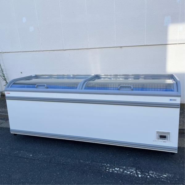 ■管理番号：4400000140987■メーカー：REI-TECH■型番：SINGAPORE250■電源：単相200V■周波数：50/60Hz■消費電力：単相200V×2冷却時396W、除霜時1150W■温度帯：-20℃■内容量：1084L...