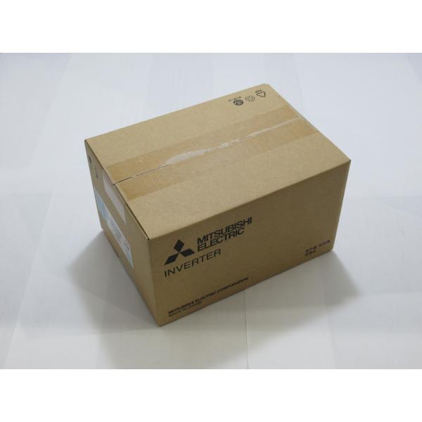 新品三菱電機(MITSUBISHI) FR-E820-0.4K-1 インバータ製造年月日やロット数が画像と異なる場合があります。商品の仕様につきましては、メーカーホームページにてご確認ください。管理記号 K