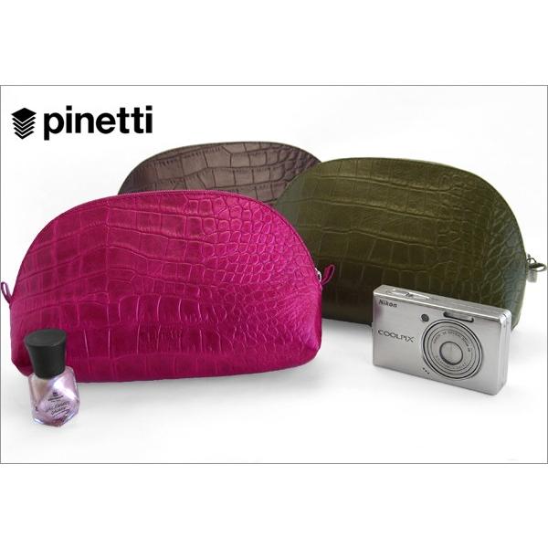 サイズ：幅19×高さ12×マチ5.5cm素材：牛革MADE IN ITALY本革製のポーチです。コスメポーチやデジカメケース、小物入れなど多用途に対応。 深みのある色合いにクロコ風の型押しが映えるFLORIDAシリーズ。【ご注意】レザーに刻...