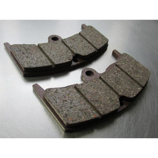 適合車種　 (FW＝フロントダブル、F＝フロント、R＝リア)★ホンダ★CBX400F/CBX550F/インテグラ　ブレーキパッドです。★優れた制動力、コントロール性、耐摩擦性と低いローター攻撃性は、ノーマルを凌いだ普及版モデルです。※1キャ...