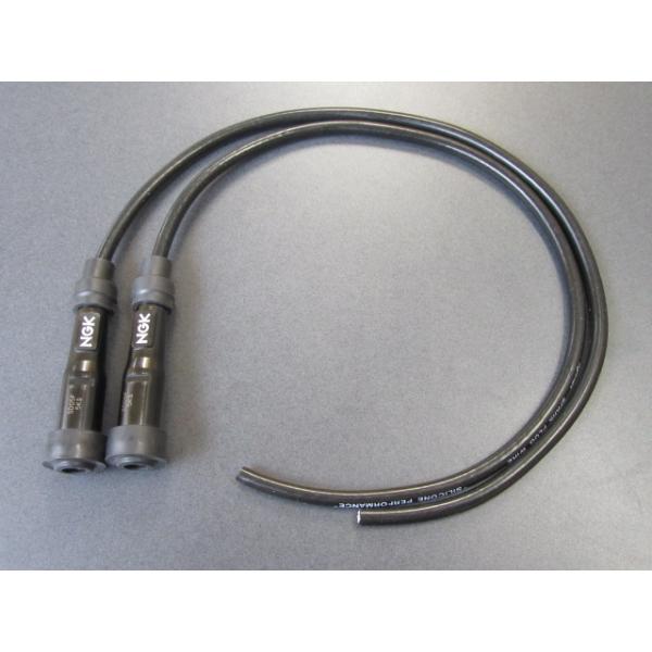 適合車種　【NGKプラグキャップ+社外シリコンケーブル】スズキ　VS750　(’85〜’)スズキ　GSX400E/L/T　(’80〜’)＊念のためご自身のバイクのプラグキャップ形状をご確認の程ご入札お願いします。★NGKプラグキャップ■構造...