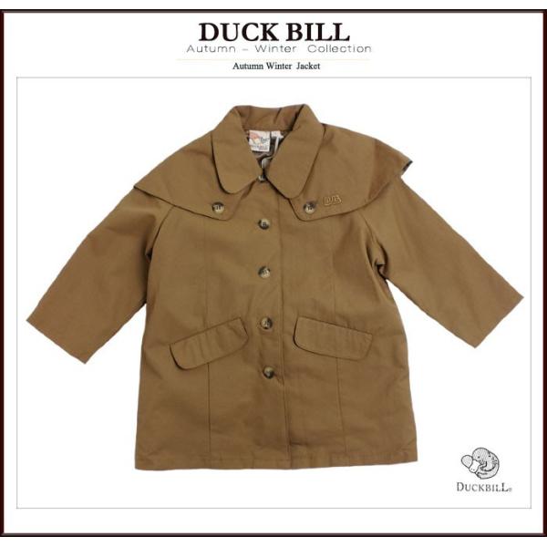 永遠の憧れ 英国紳士の気品を身に纏う。海外高級ブランド 子供服 男の子 キッズ 優雅な英国紳士の品格が薫るフォーマルトレンチコートです。高級感溢れるスーツの上にだってはおれるフォーマルスタイルのトレンチコート。 取り外しのできるケープがつく...